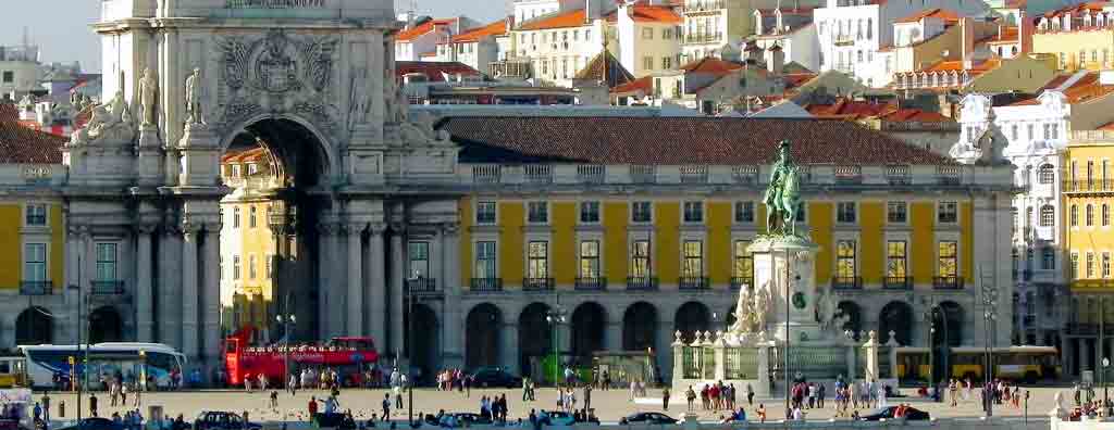 Lisbon (Portugal) Cruise Port Guide: Review (2023)