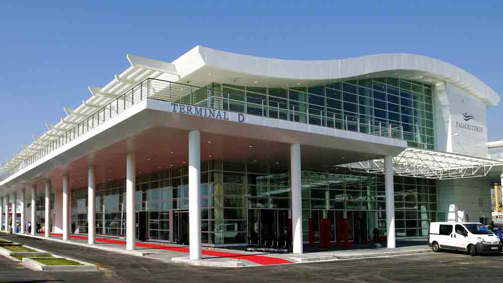 The Cruise Terminals in Barcelona (Spain) Port: Review (2022)